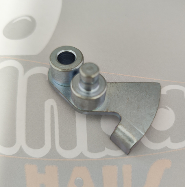 Ball Eject Arm A-6889 515-5016-00 | Pinball Haus