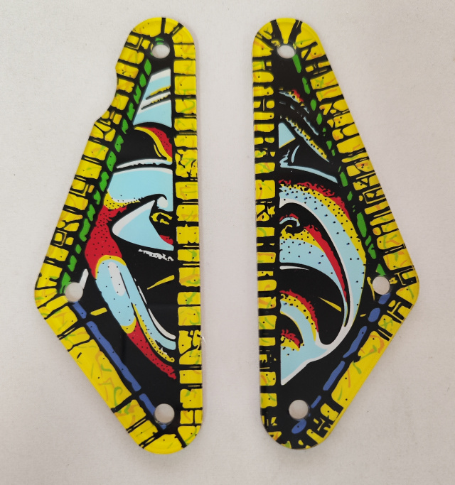 PINBALL MAGIC (Capcom) slingshot plastic pair AW00123-SS | Pinball Haus